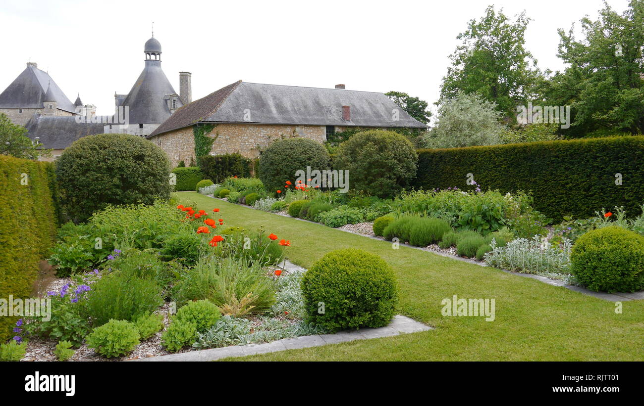 Chateau de Touffou. Bonnes, France Stock Photo - Alamy