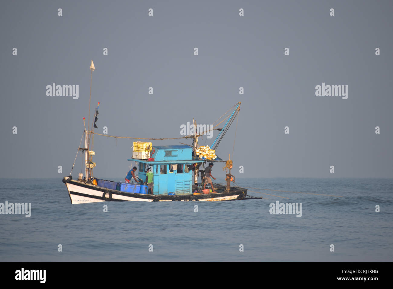 Goa fishing boat hi-res stock photography and images - Alamy