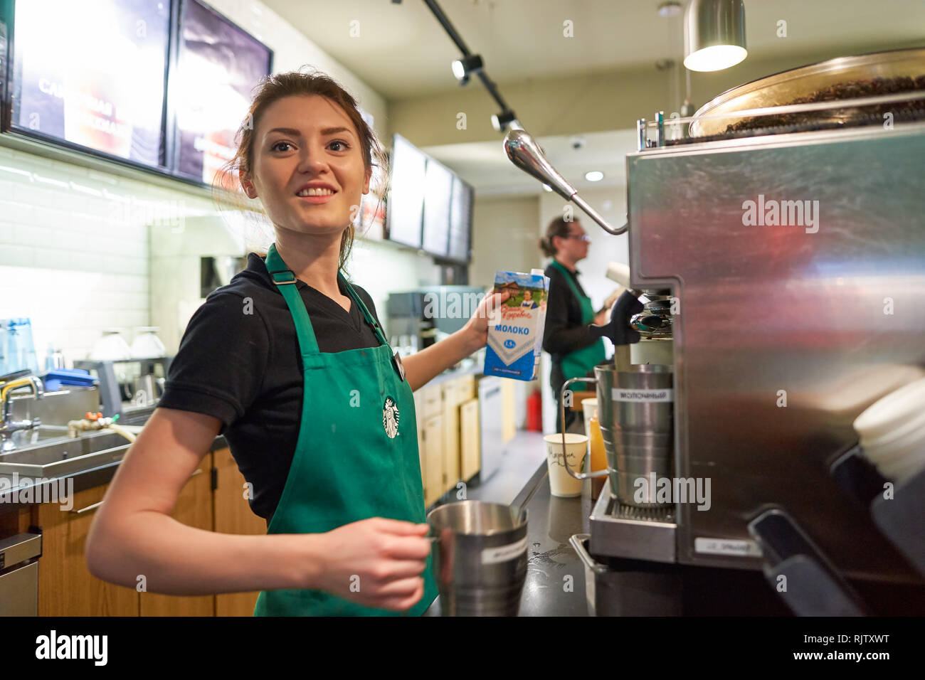 Starbucks worker beverage hi-res stock photography and images - Alamy