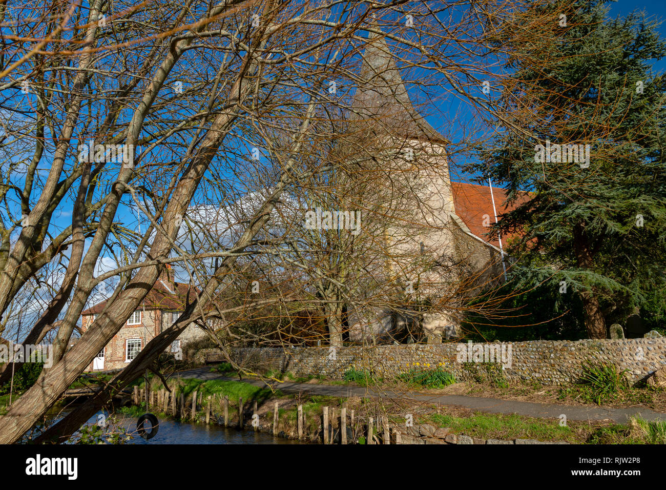 Hoe font hi-res stock photography and images - Alamy