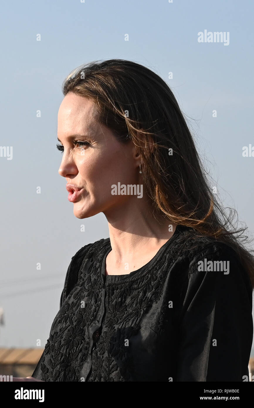 Cox’s Bazar, Bangladesh: Hollywood actress and humanitarian Angelina ...