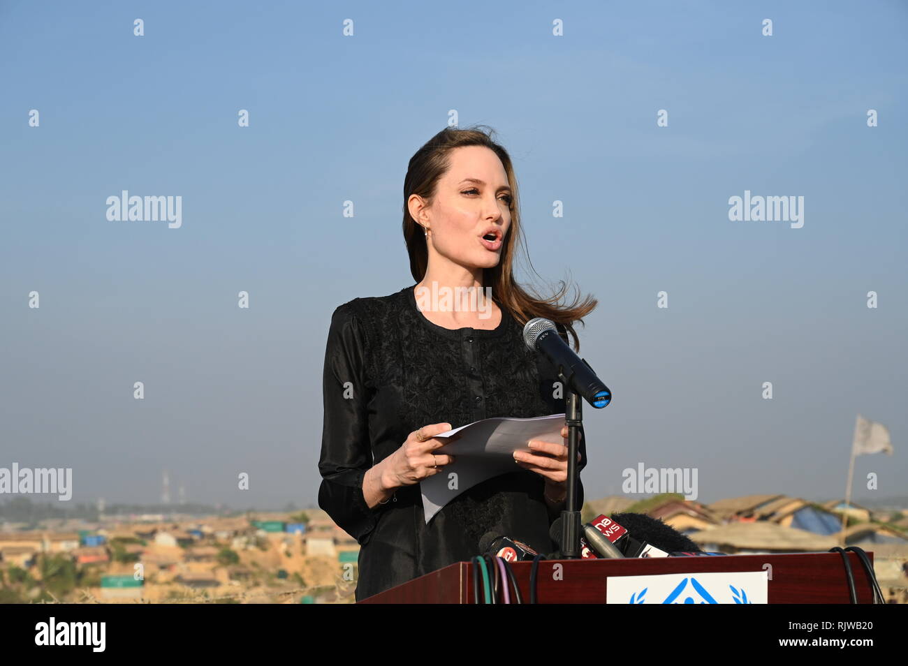 Cox’s Bazar, Bangladesh: Hollywood actress and humanitarian Angelina ...