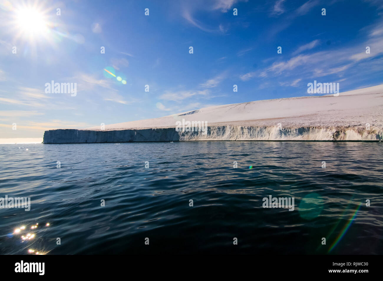 Alaska winter tundra horizon hi-res stock photography and images - Alamy