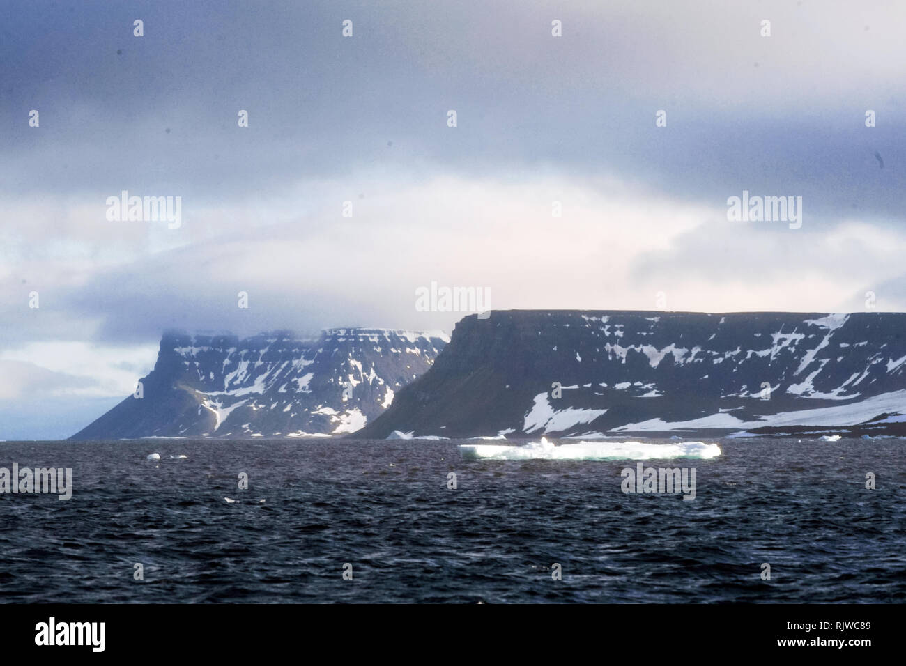 Arctic landscape, arctic tundra and ice of the Arctic Ocean Stock Photo ...