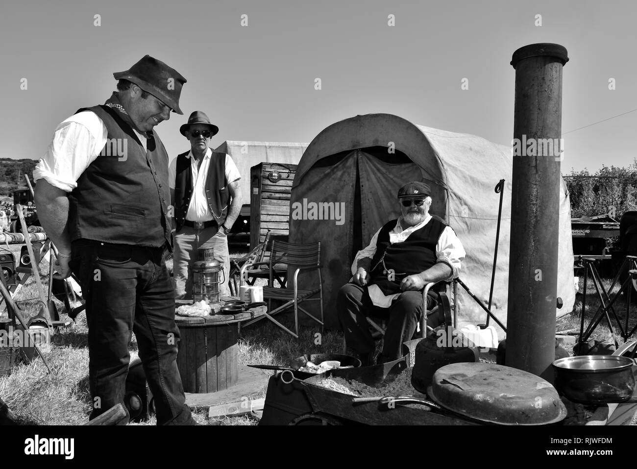 Road 1960s hi-res stock photography and images - Alamy