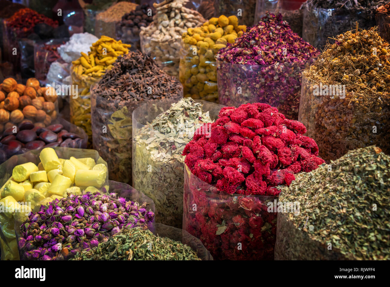 Colourful Spices Market Baskets High Resolution Stock Photography and ...