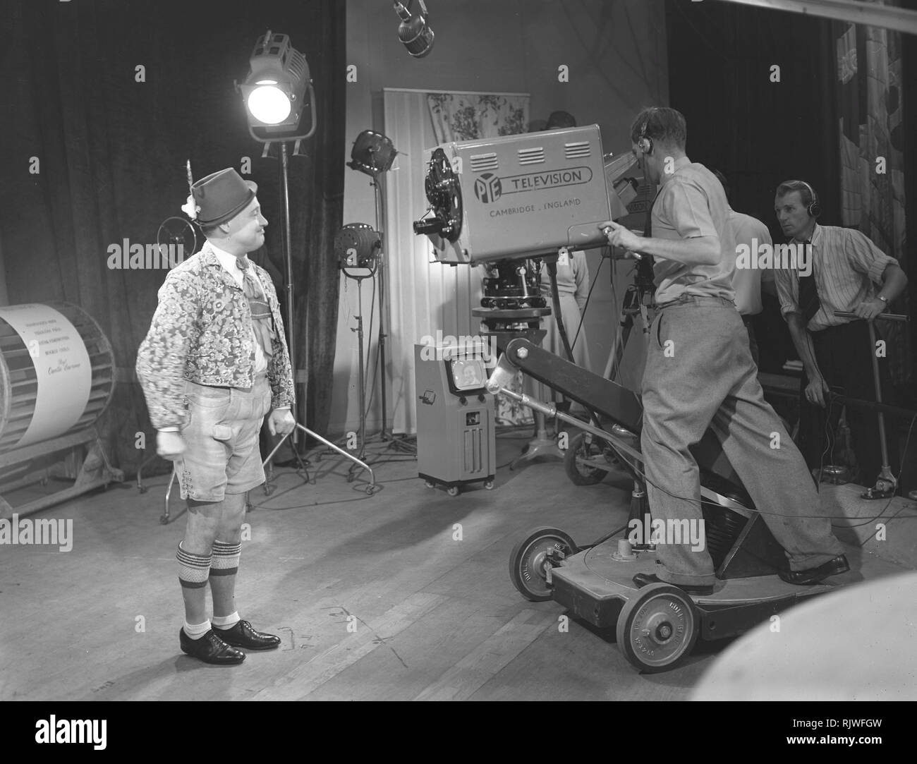 40s media Black and White Stock Photos & Images - Alamy