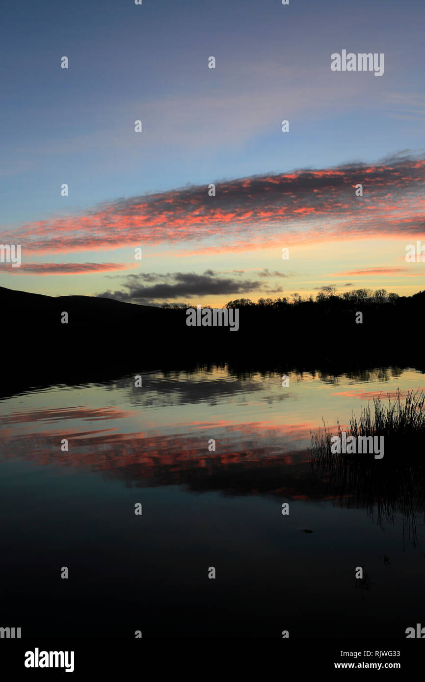 Sunset over Bassenthwaite lake, Keswick, Lake District National Park ...