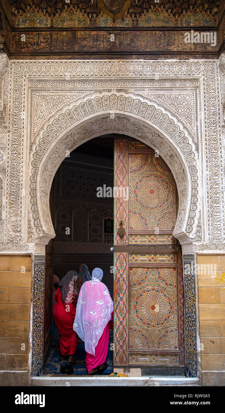 Zawiya and mosque hi-res stock photography and images - Alamy