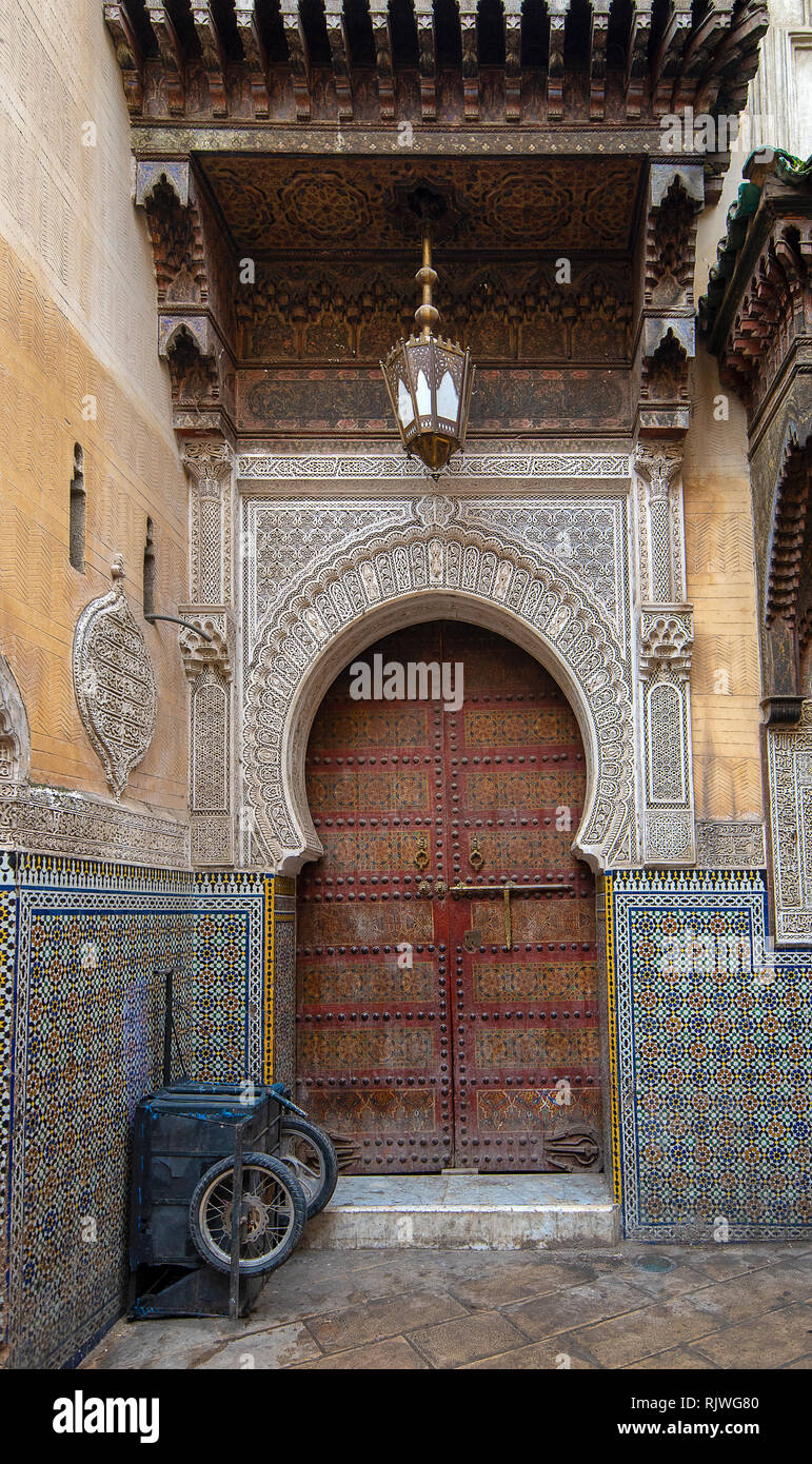The zawiya of sidi ahmed al tijani hi-res stock photography and images ...