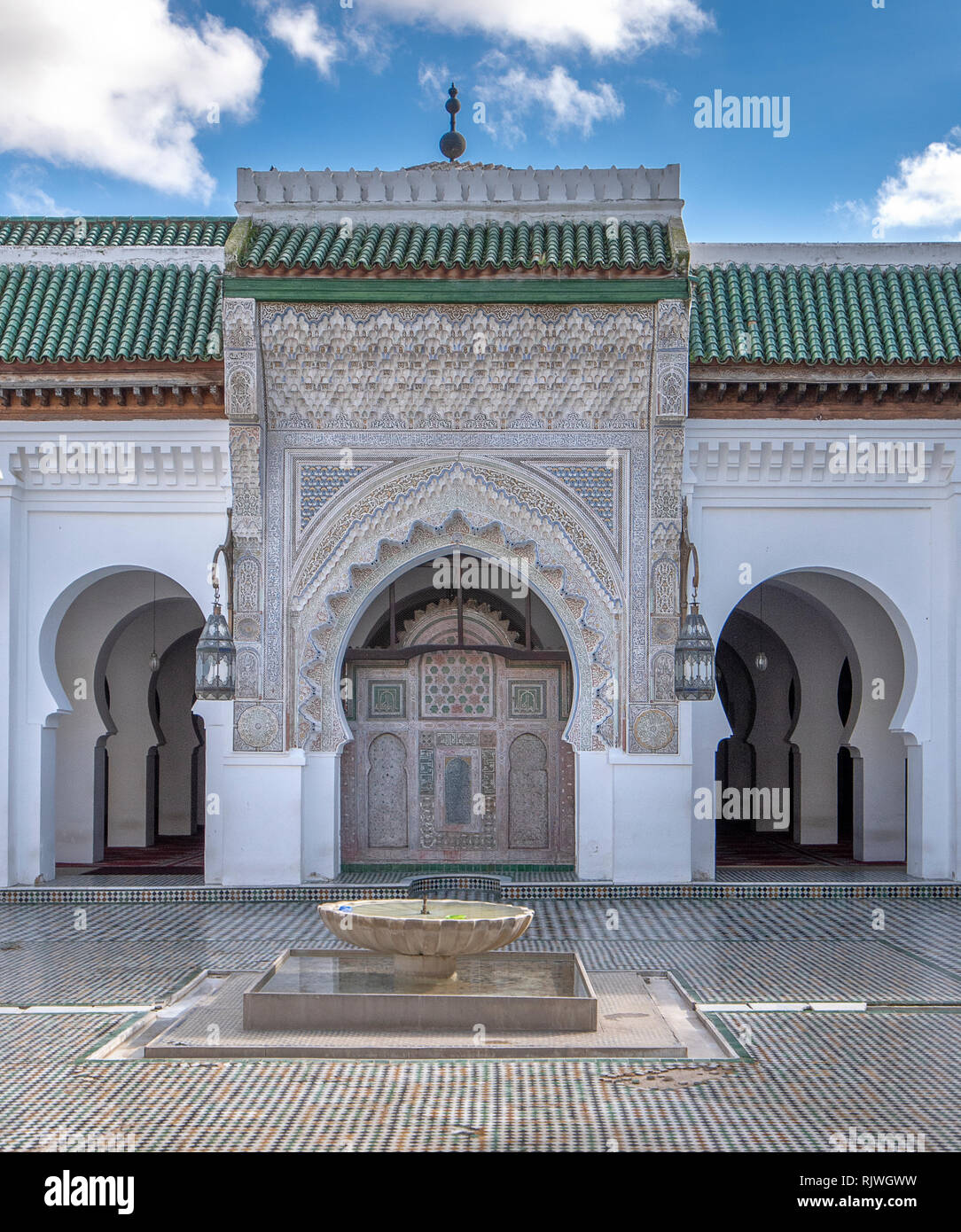 Inside courtyard and interior of University of Al Quaraouiyine or Al ...