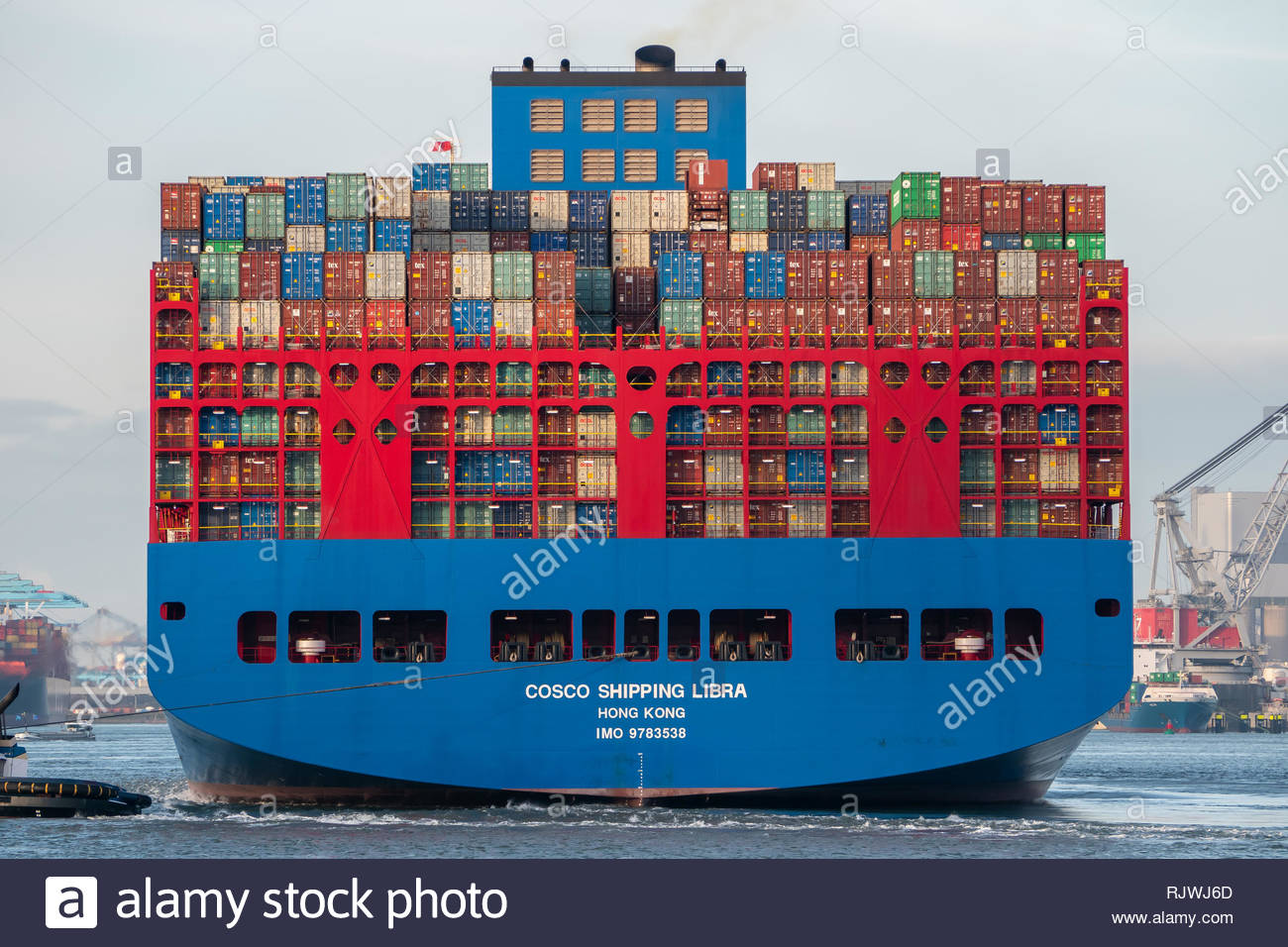 Cosco Container Ship Stock Photos & Cosco Container Ship Stock Images ...