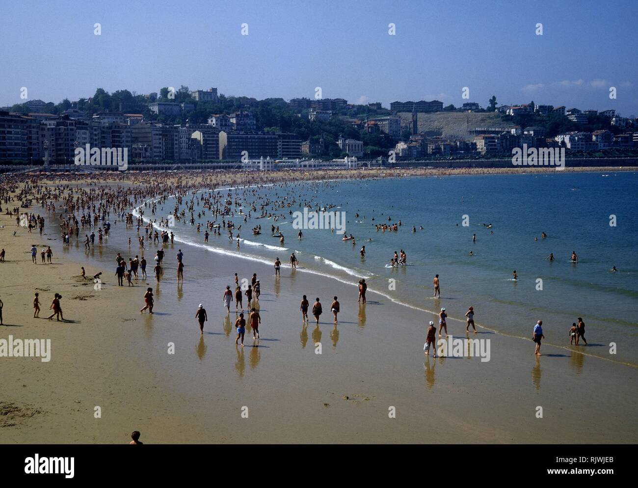 PLAYA DE LA CONCHA. Location: EXTERIOR. SAN SEBASTIAN. Guipuzcoa. SPAIN ...