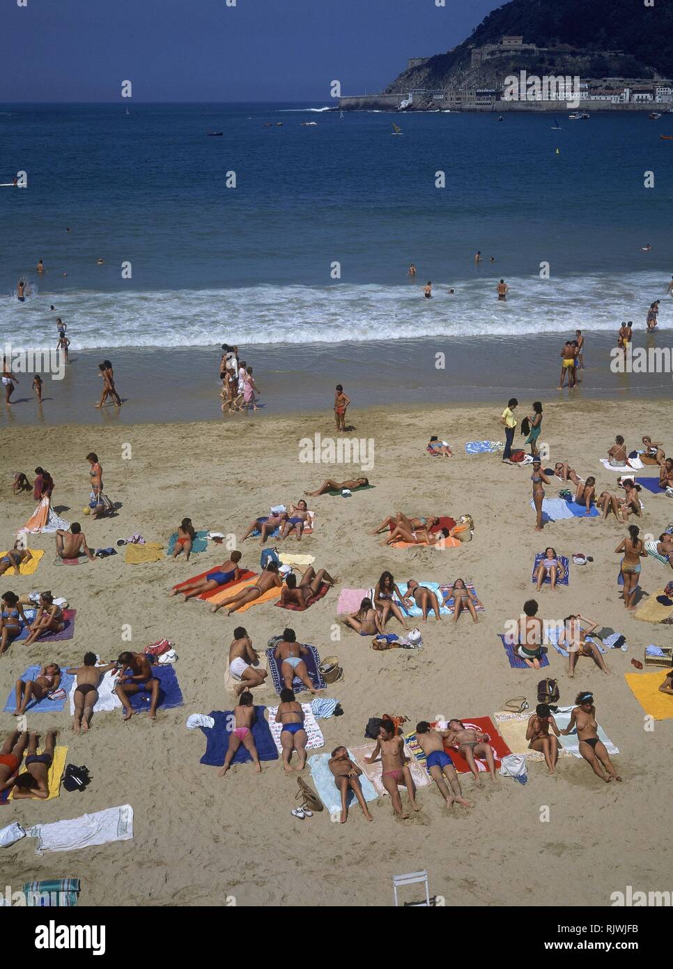 PLAYA DE LA CONCHA. Location: EXTERIOR. SAN SEBASTIAN. Guipuzcoa. SPAIN ...