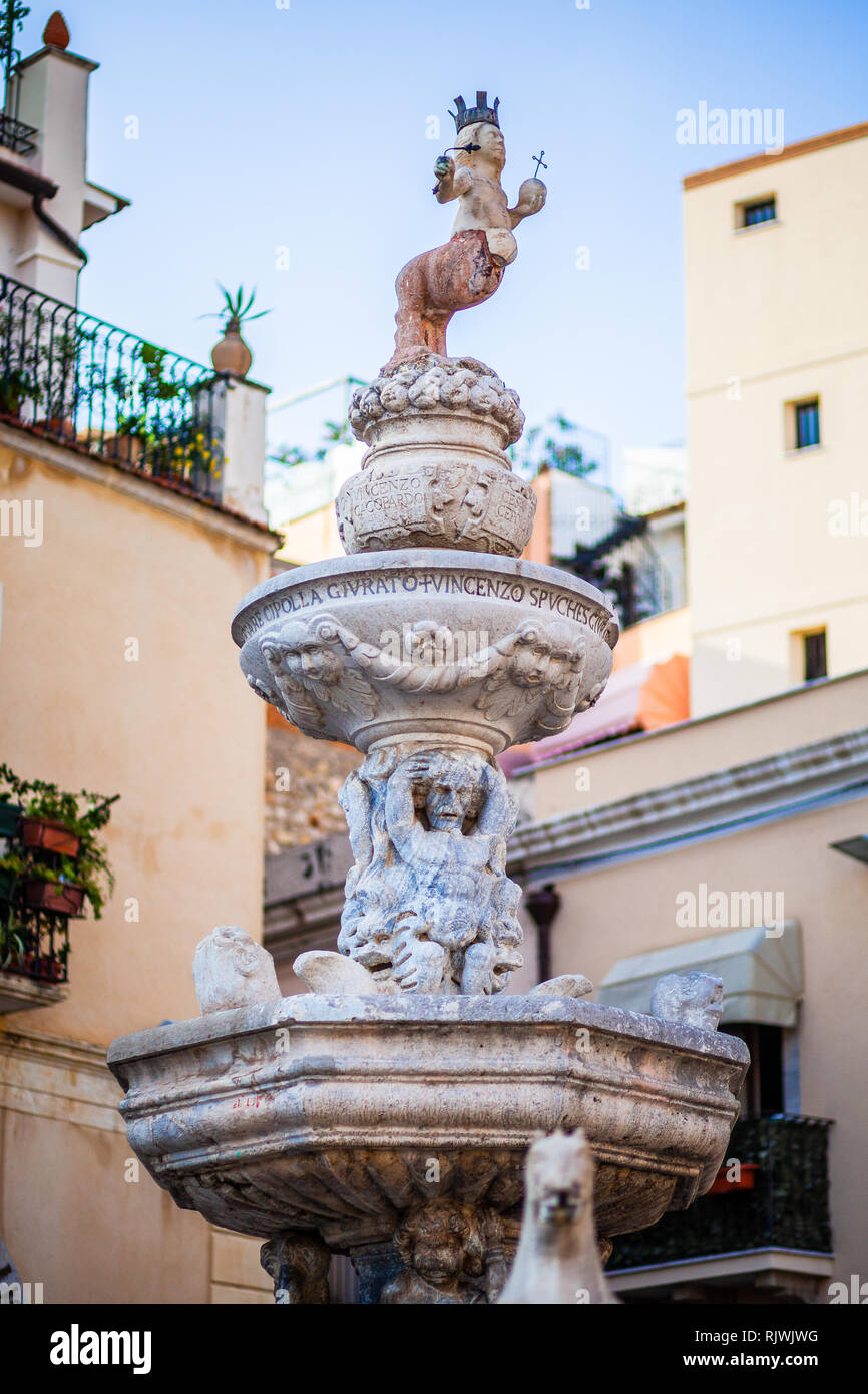 Statue of centaur hi-res stock photography and images - Alamy