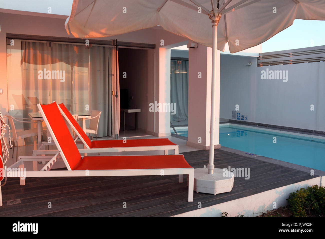 Private pool hi-res stock photography and images - Alamy