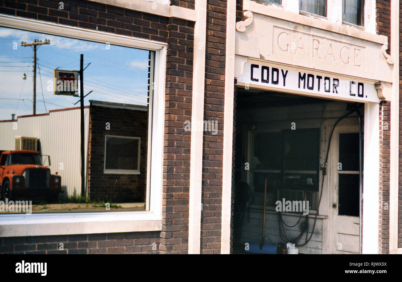 Cody Motor Company in downtown Cody Nebraska ca. 2001 Stock Photo - Alamy