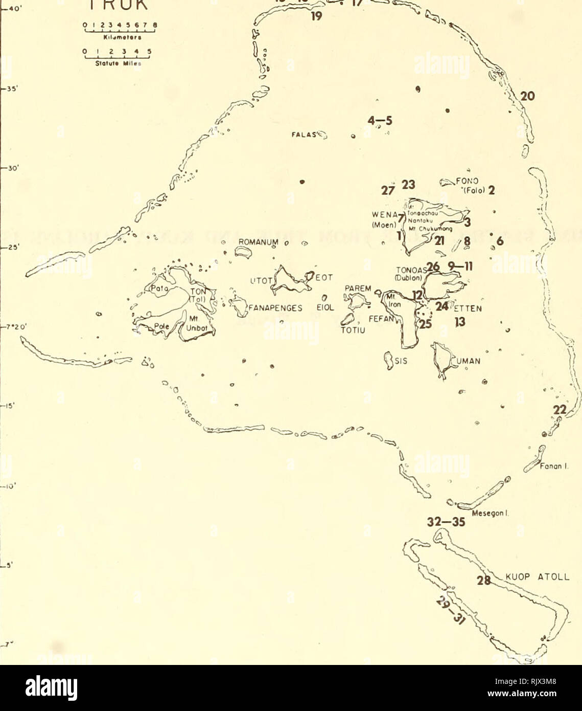Truk islands hi-res stock photography and images - Alamy