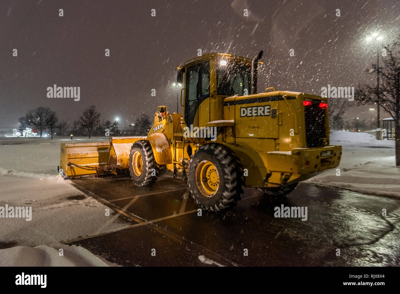 The Snow Warriors of the Defense Supply Center Columbus struggle to ...