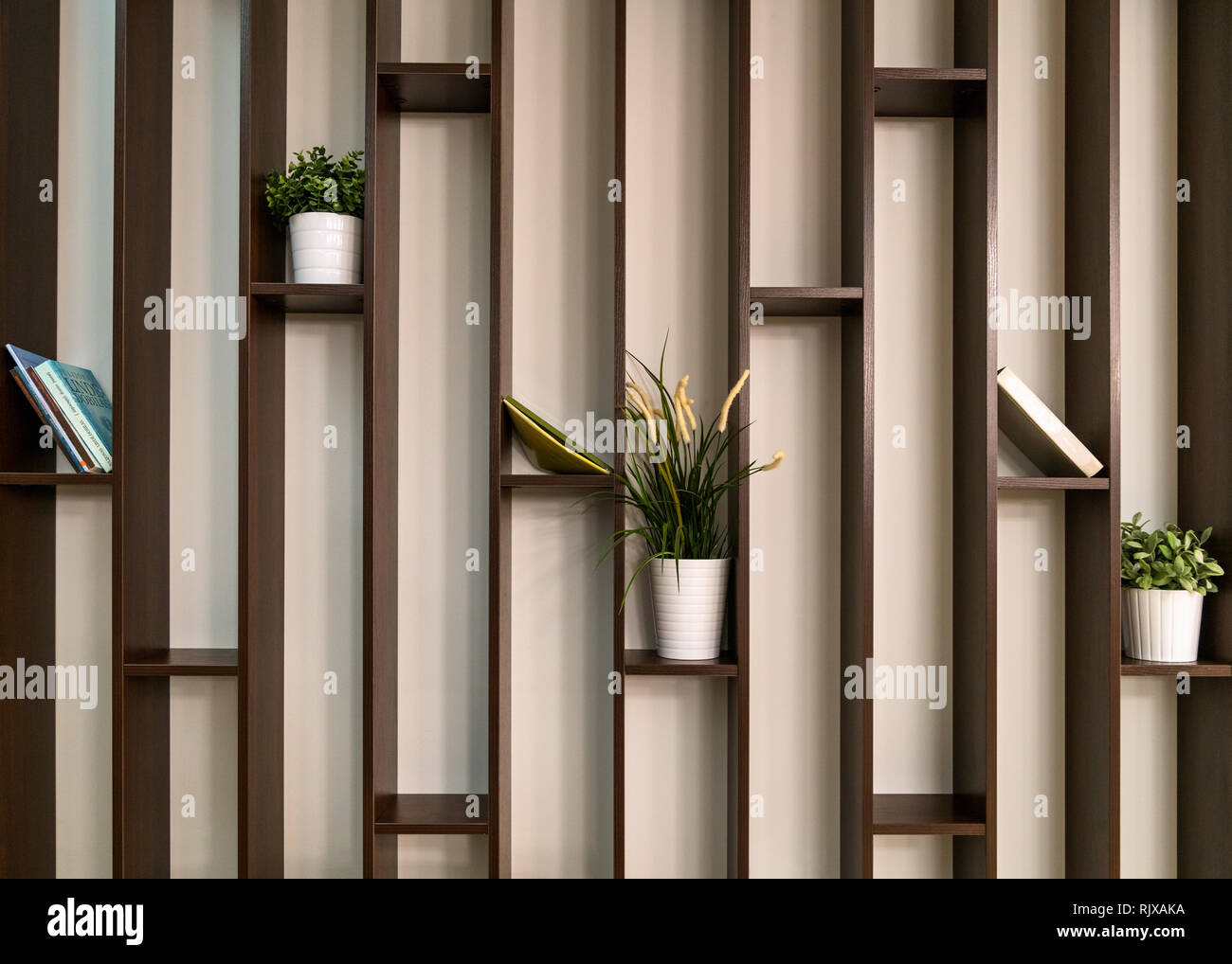 Geometric Stand High Resolution Stock Photography and Images - Alamy