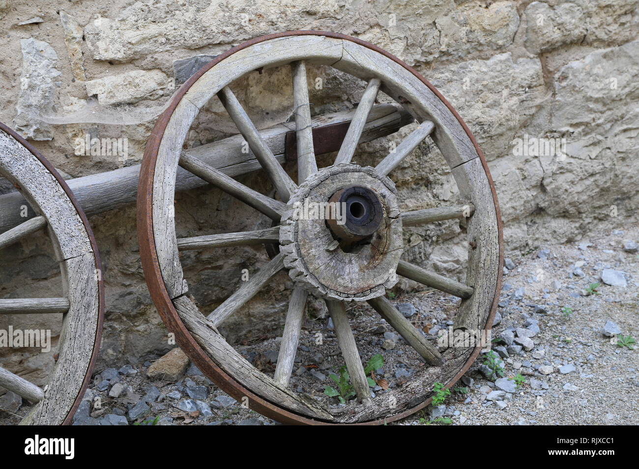 Old wheels / Old wheels from the cart Stock Photo - Alamy