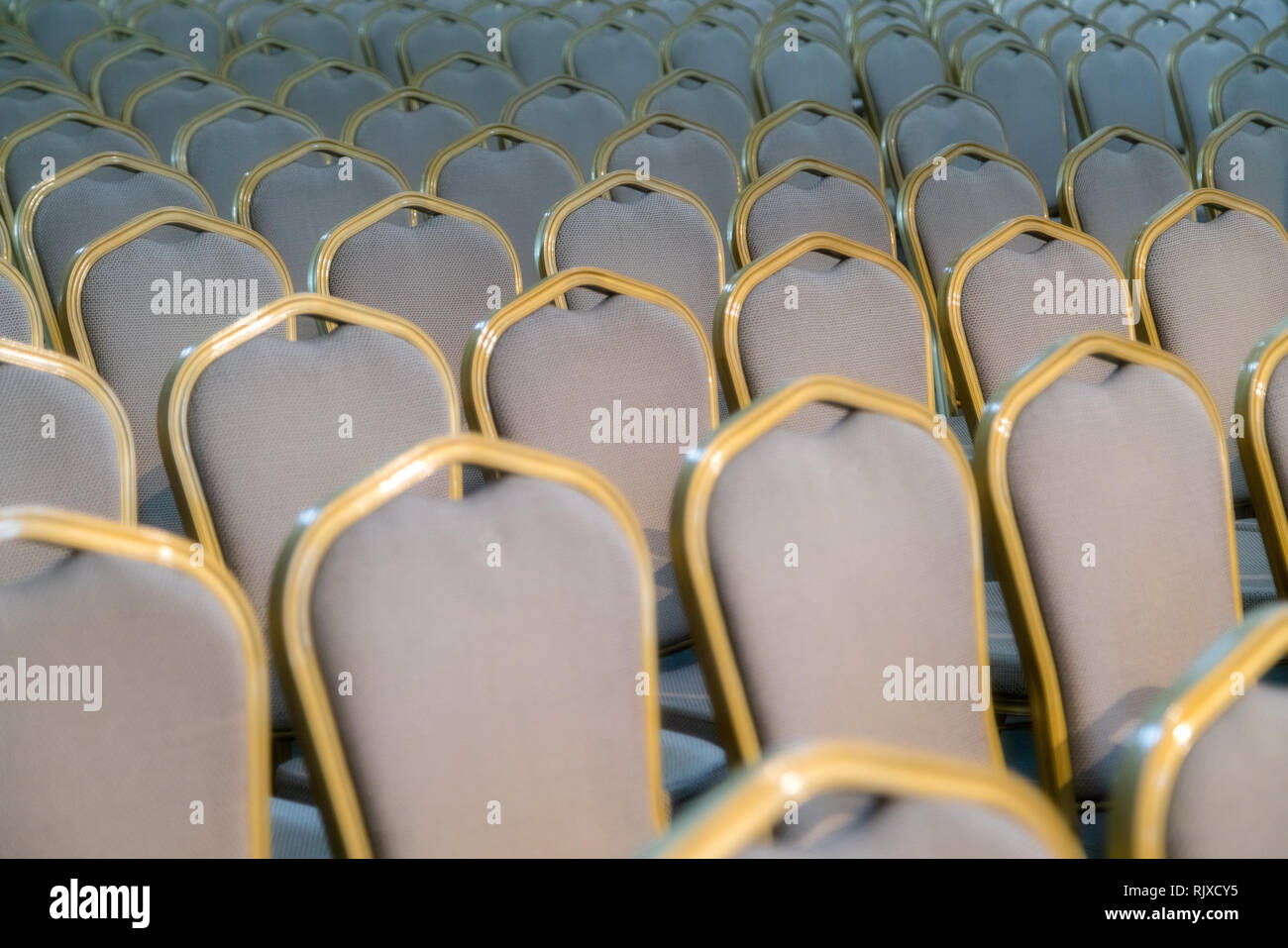 Graduation ceremony auditorium hi-res stock photography and images - Alamy