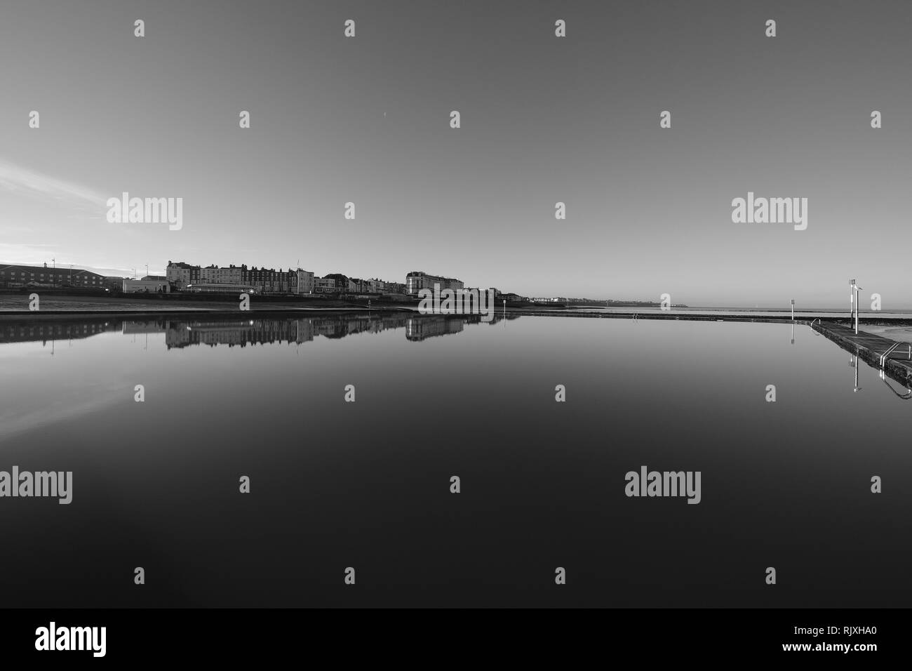 Walpole Bay Tidal Pool Margate Southeast Coast Kent England Seaside ...