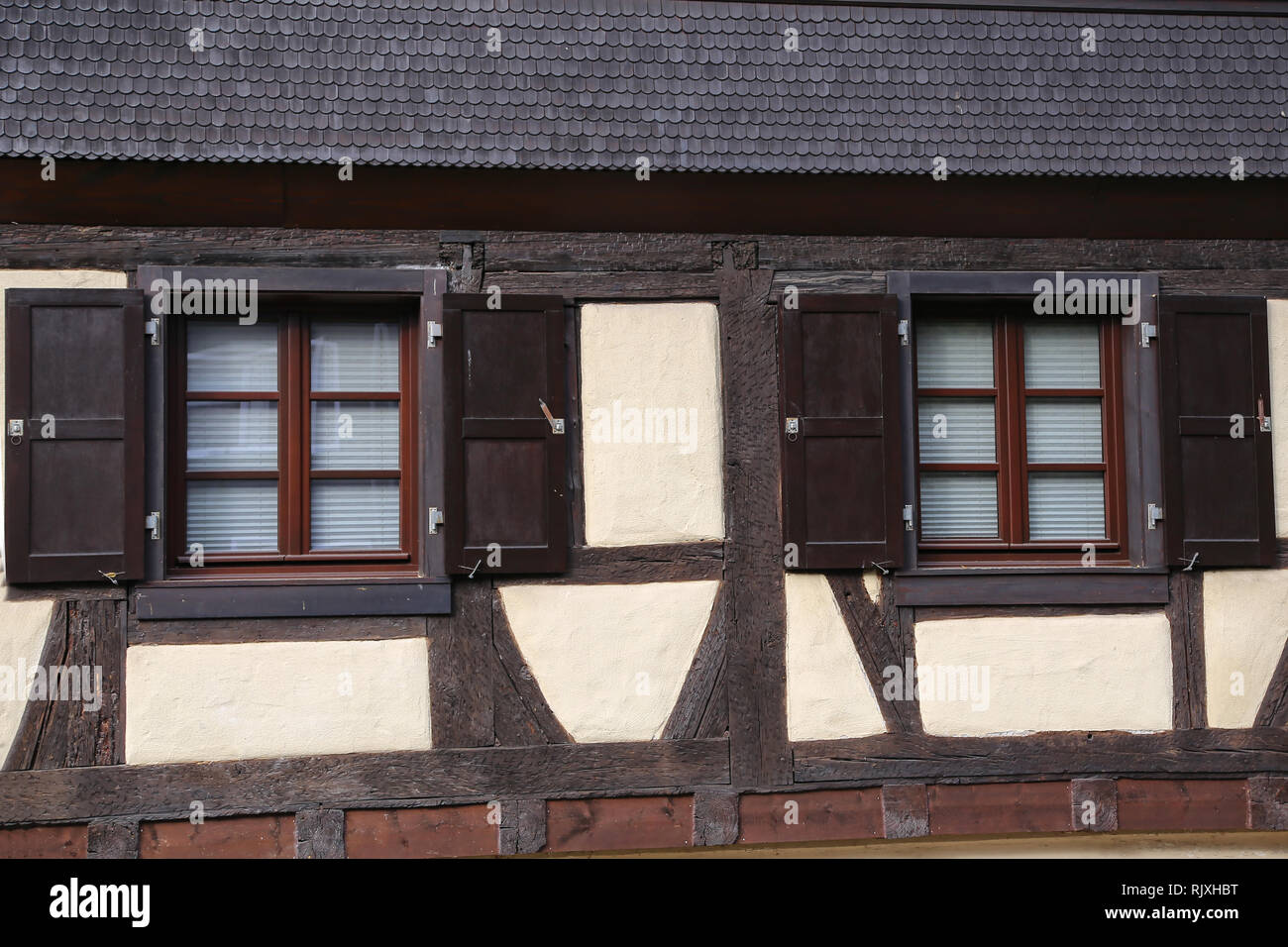 Shutter Swiss Chalet High Resolution Stock Photography and Images - Alamy