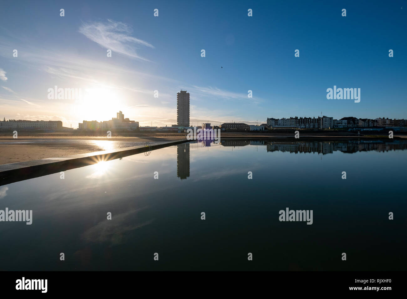 Walpole Bay Tidal Pool Margate Southeast Coast Kent England Seaside ...