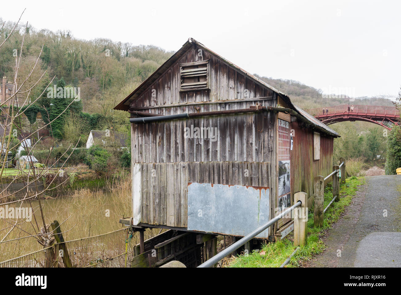 Iron hut hi-res stock photography and images - Alamy