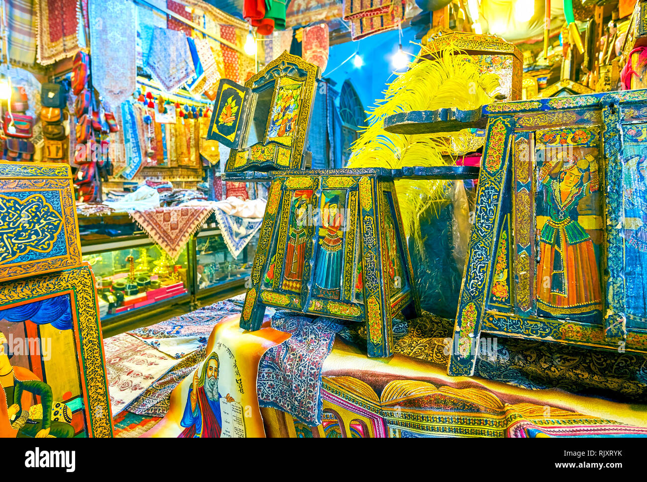 Iran isfahan old bazaar hi-res stock photography and images - Alamy