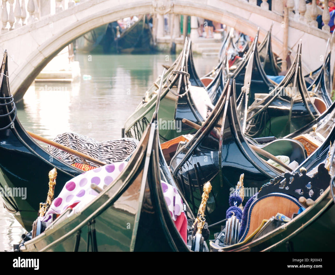 No traditional venetian architecture hi-res stock photography and ...