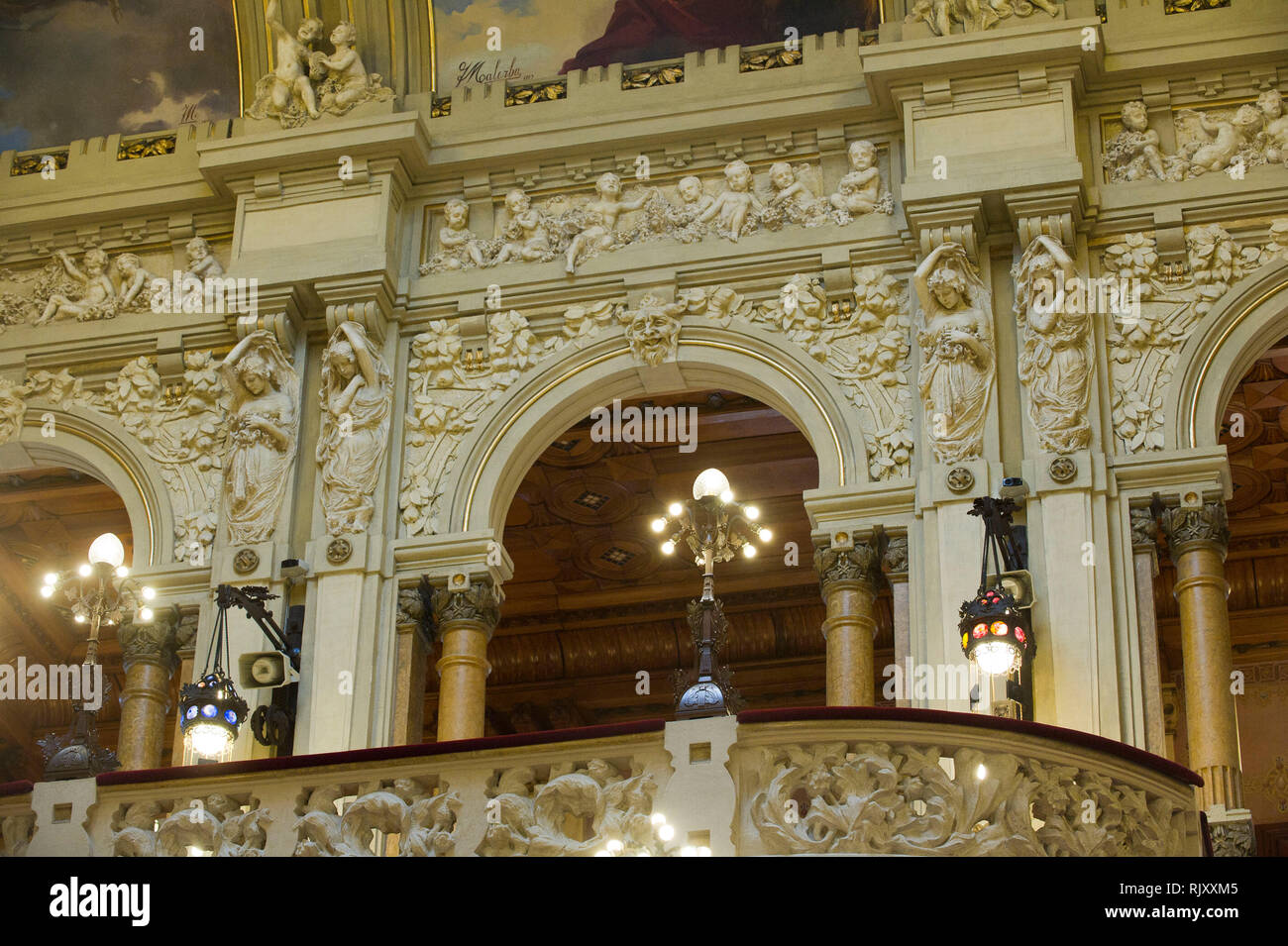 Glass windows by giovanni beltrame hi-res stock photography and images ...