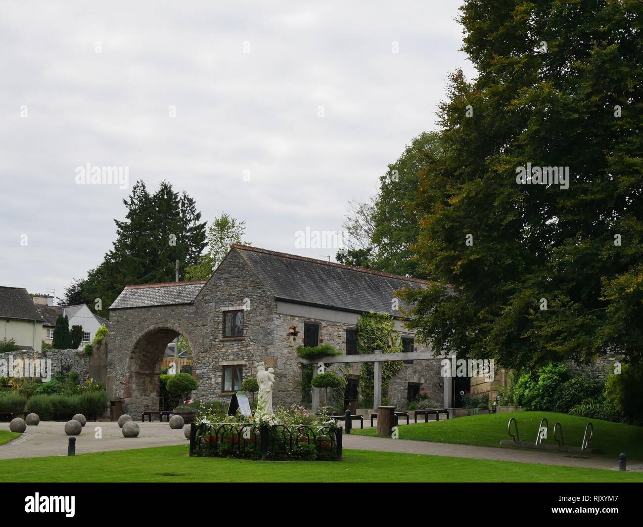 Buckfastleigh park hi-res stock photography and images - Alamy