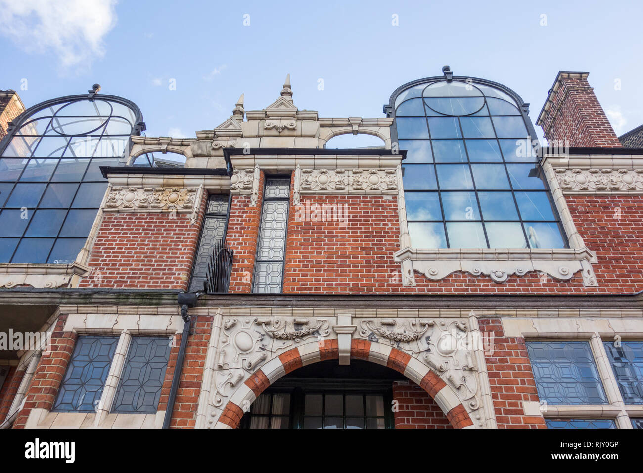 Frederick Wheeler's St Paul’s Studios on Talgarth Road, London, UK ...