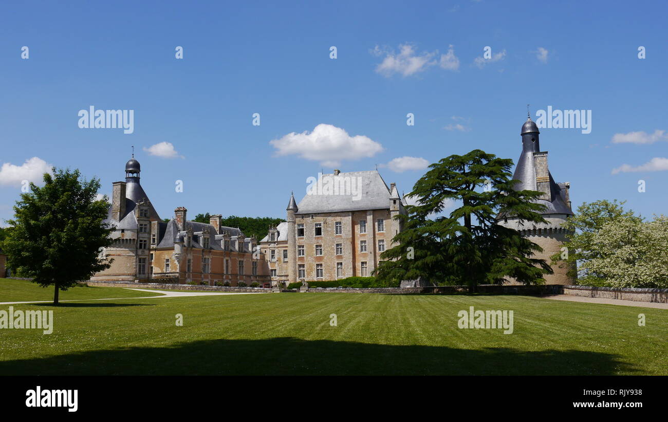 Chateau de Touffou. Bonnes, France Stock Photo - Alamy