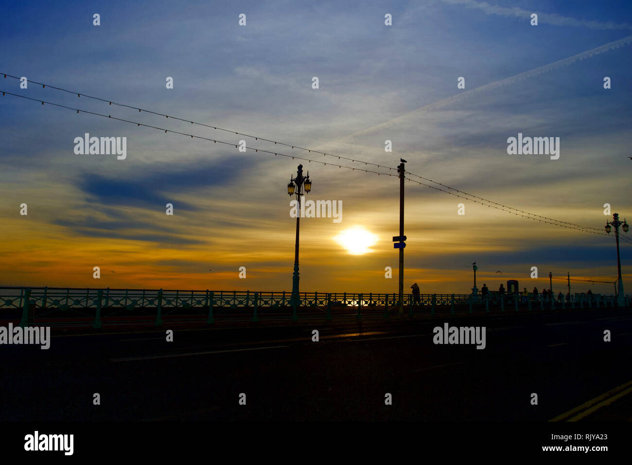 Uk brighton sunset sussex hi-res stock photography and images - Alamy