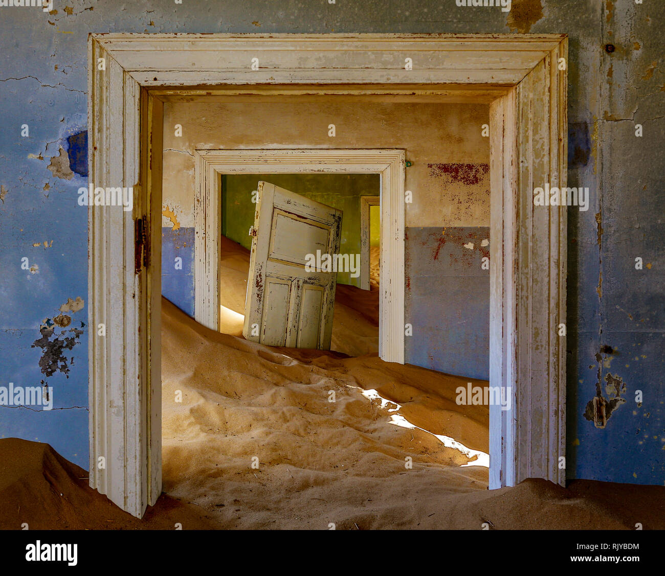 Sand has invaded and taken over these rooms in Kolmanskoppe, Namibia ...