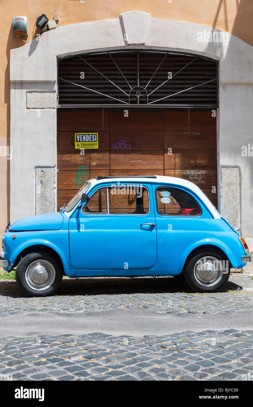 Italian iconic car hi-res stock photography and images - Alamy