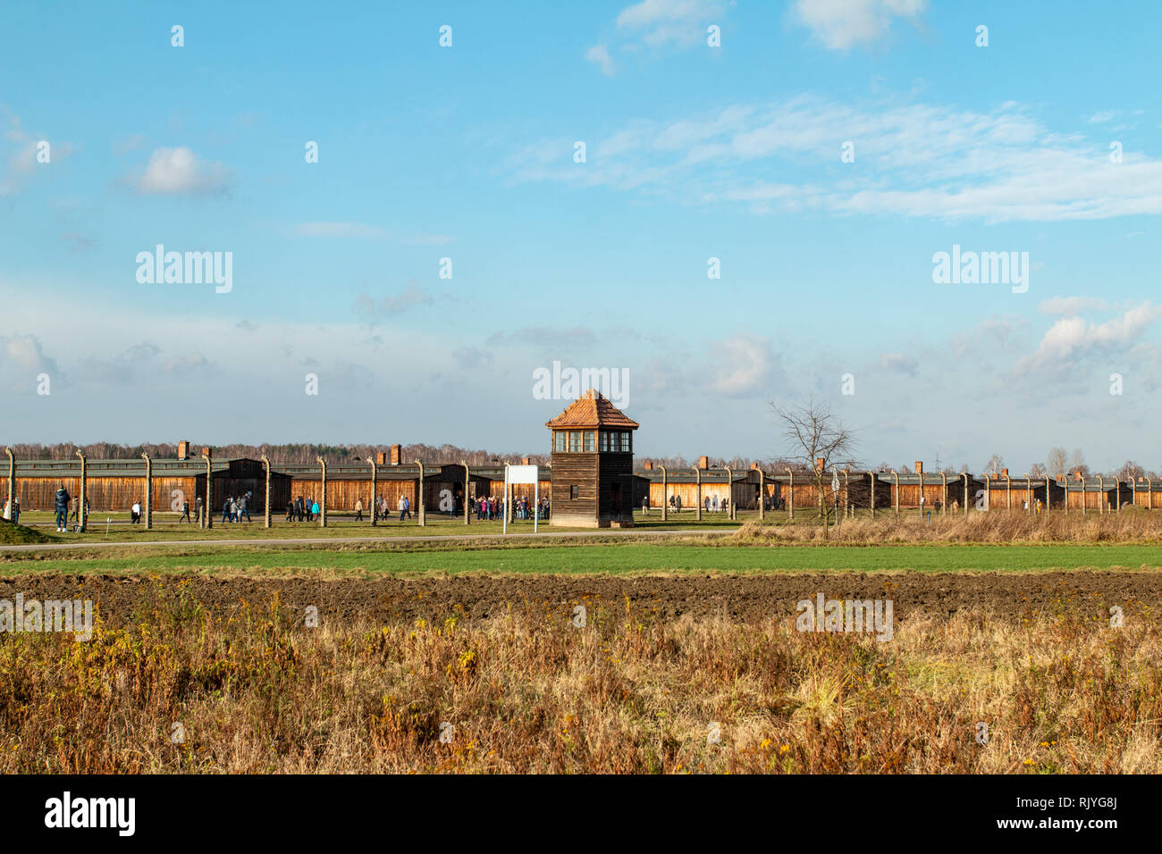 Guard tower at Auschwitz concentration camp Stock Photo - Alamy