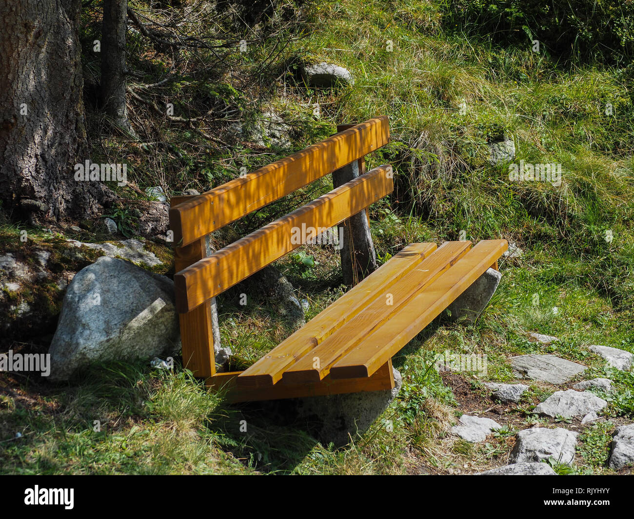 Resting place bench Stock Photo - Alamy
