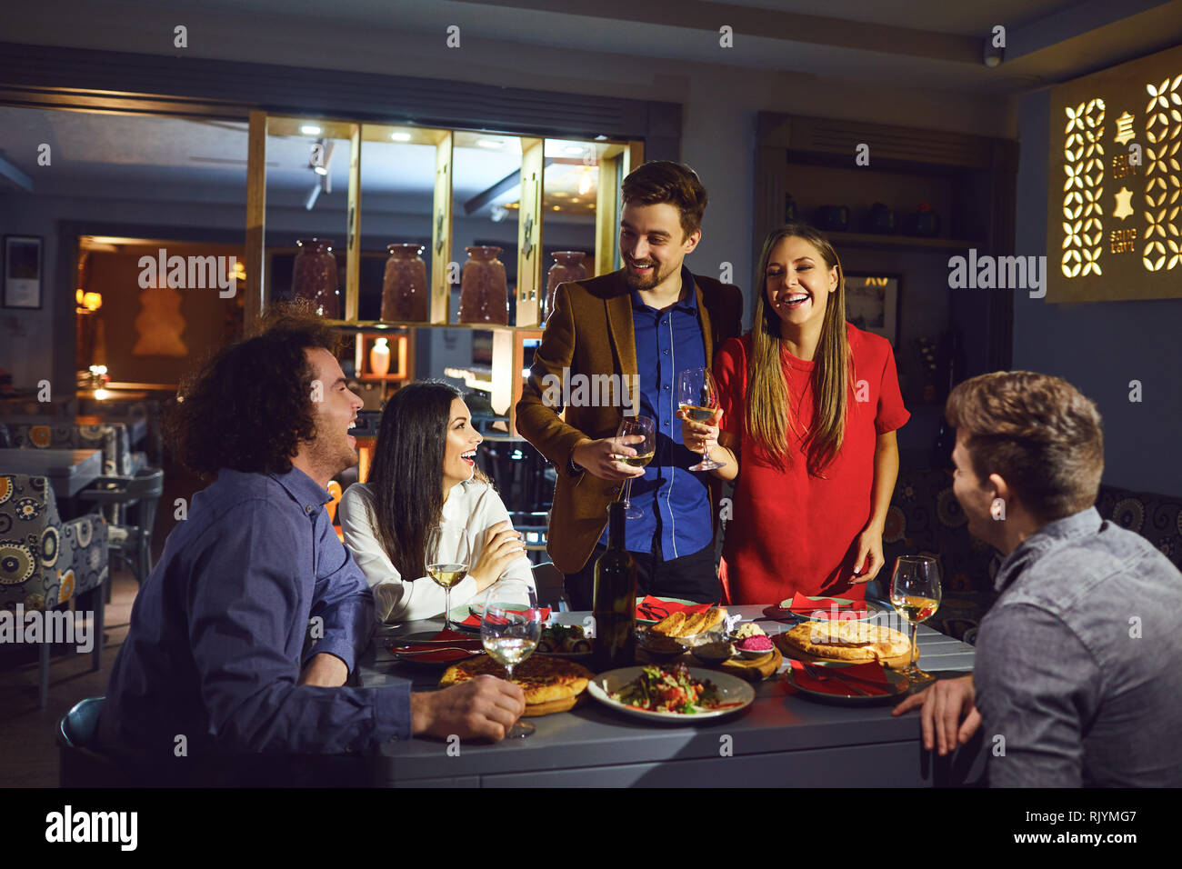 Husband and wife eating dinner hi-res stock photography and images - Alamy