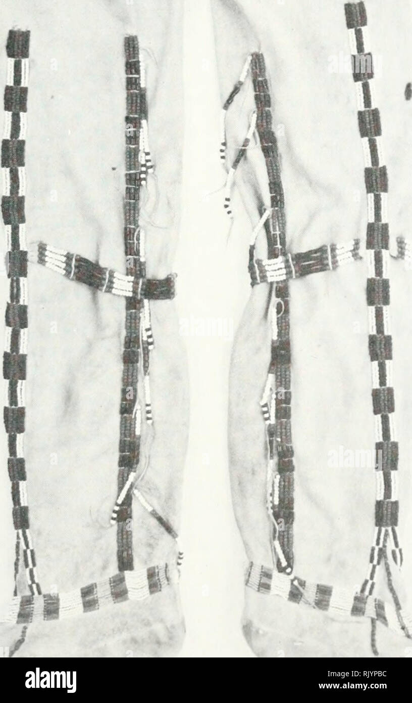 Athapascan costume hi-res stock photography and images - Alamy