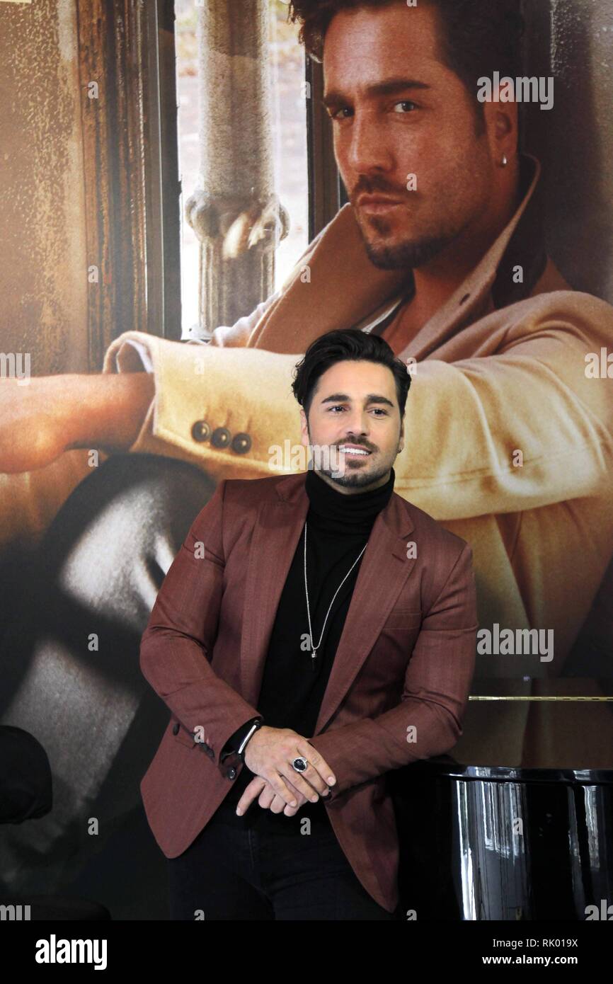 Singer David Bustamante during album premiere “ Heroes en tiempos de ...