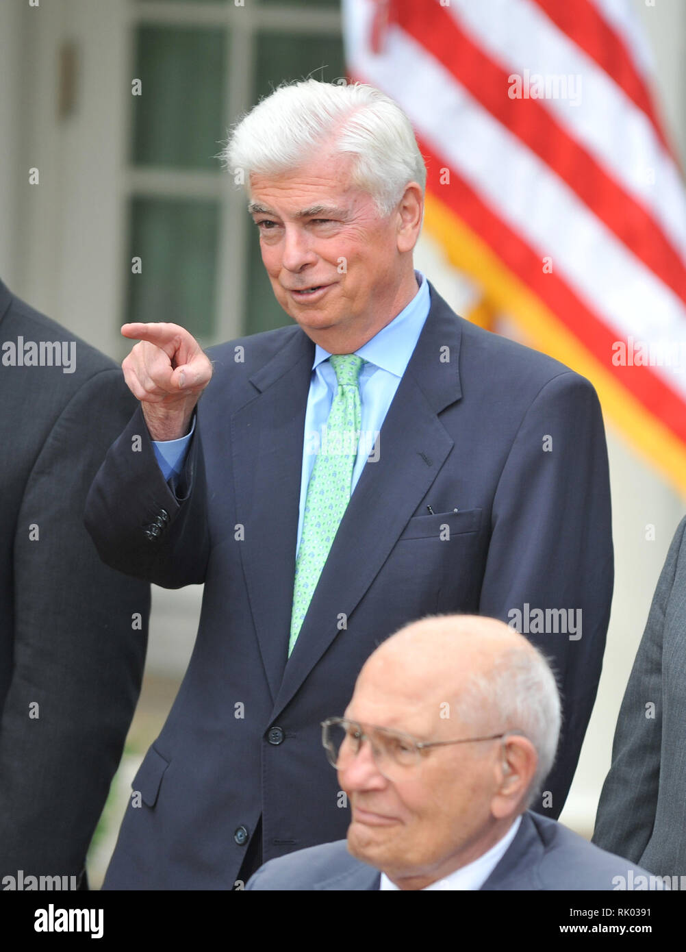 Family smoking cigarettes hi-res stock photography and images - Alamy