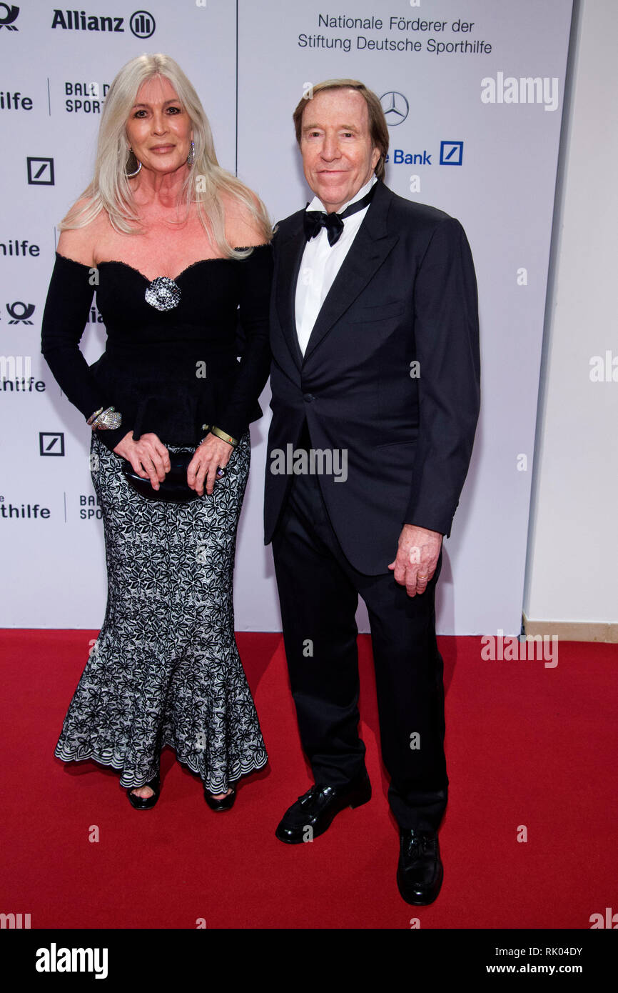 Wiesbaden, Deutschland. 02nd Feb, 2019. Guenter NETZER, GÃƒÂ ¢ nter ...