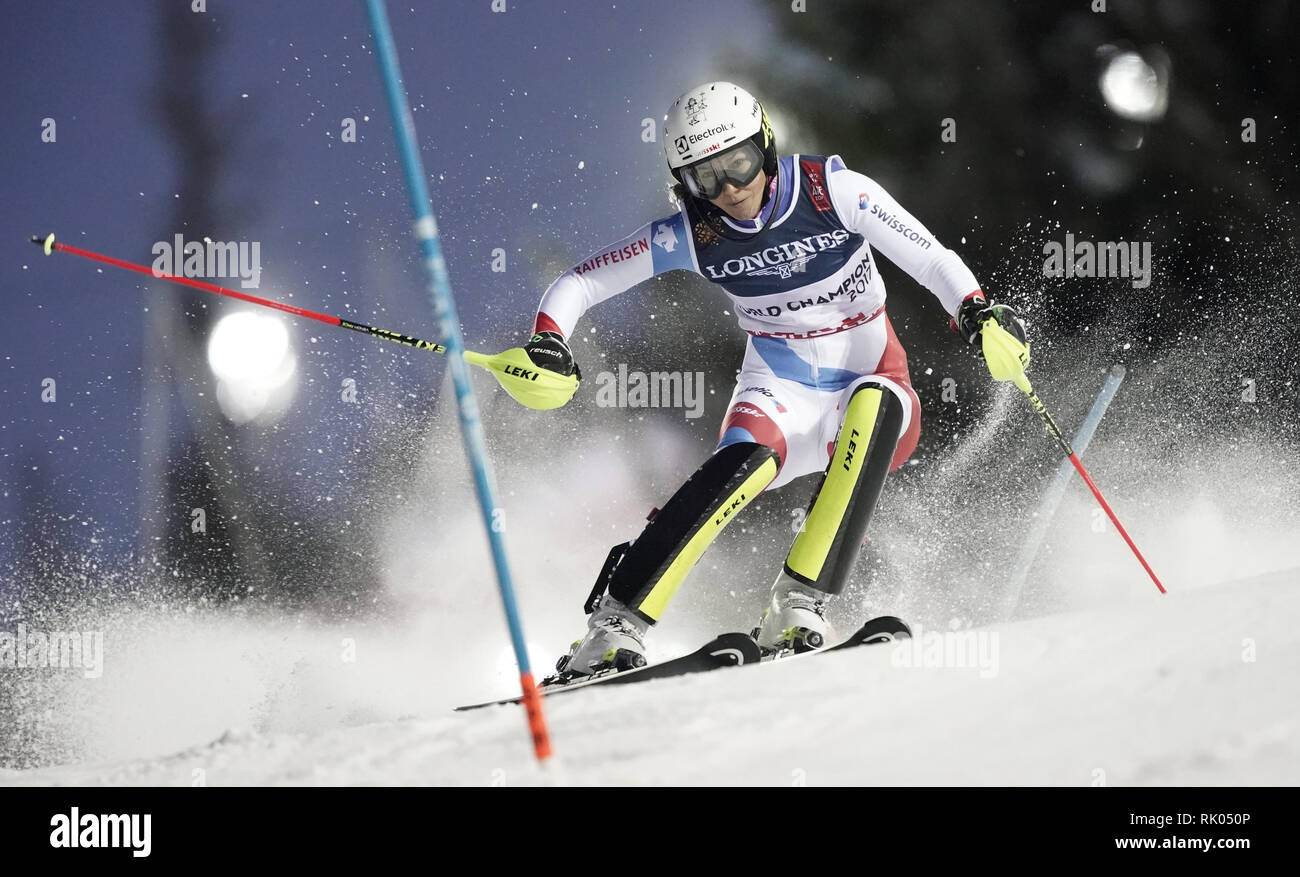 Women slalom hi-res stock photography and images - Alamy