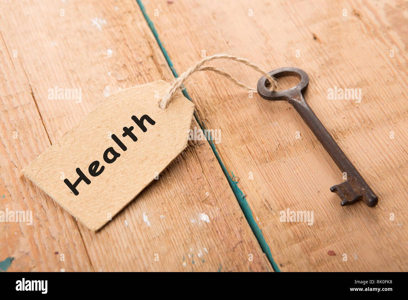 Old paper key rope hi-res stock photography and images - Alamy