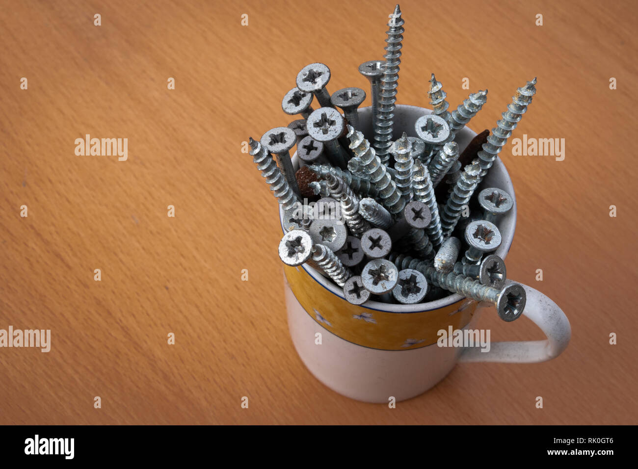 Carpentry screws hi-res stock photography and images - Alamy