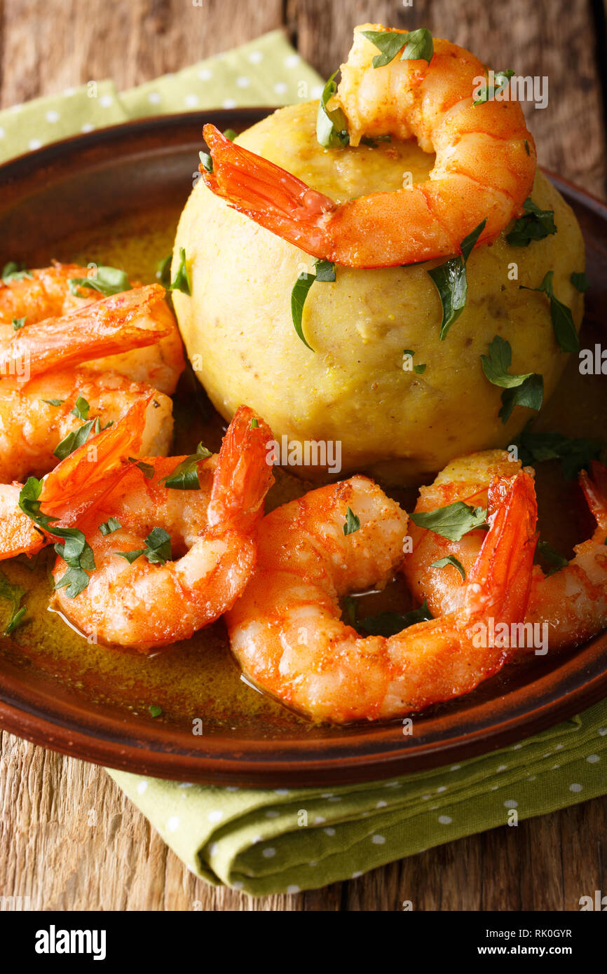 Mofongo with shrimp hi-res stock photography and images - Alamy